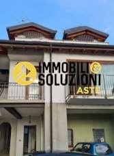 Porzione di casa in vendita a Besozzo