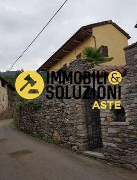 Casa indipendente in vendita a Dumenza