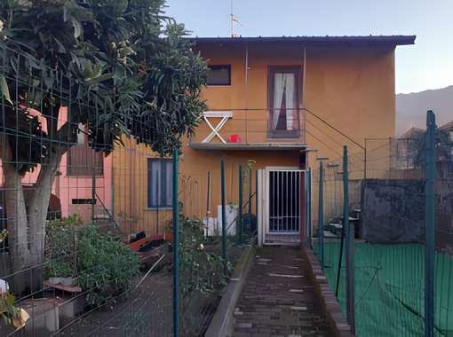 Appartamento in vendita a Cuveglio