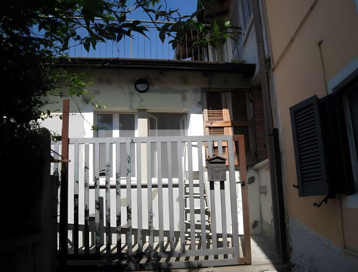 Appartamento in vendita a Gavirate