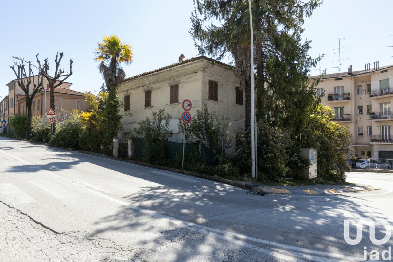 Villa in vendita a Osimo