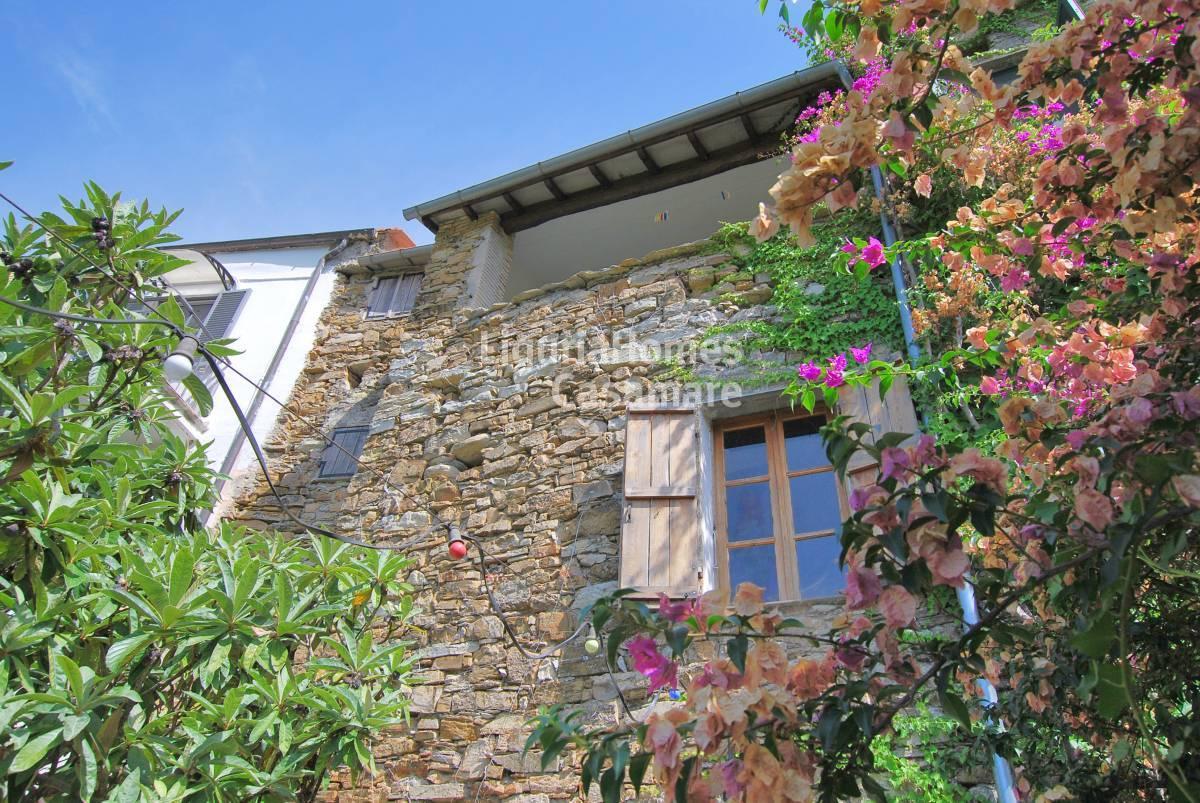 Appartamento in vendita a Civezza