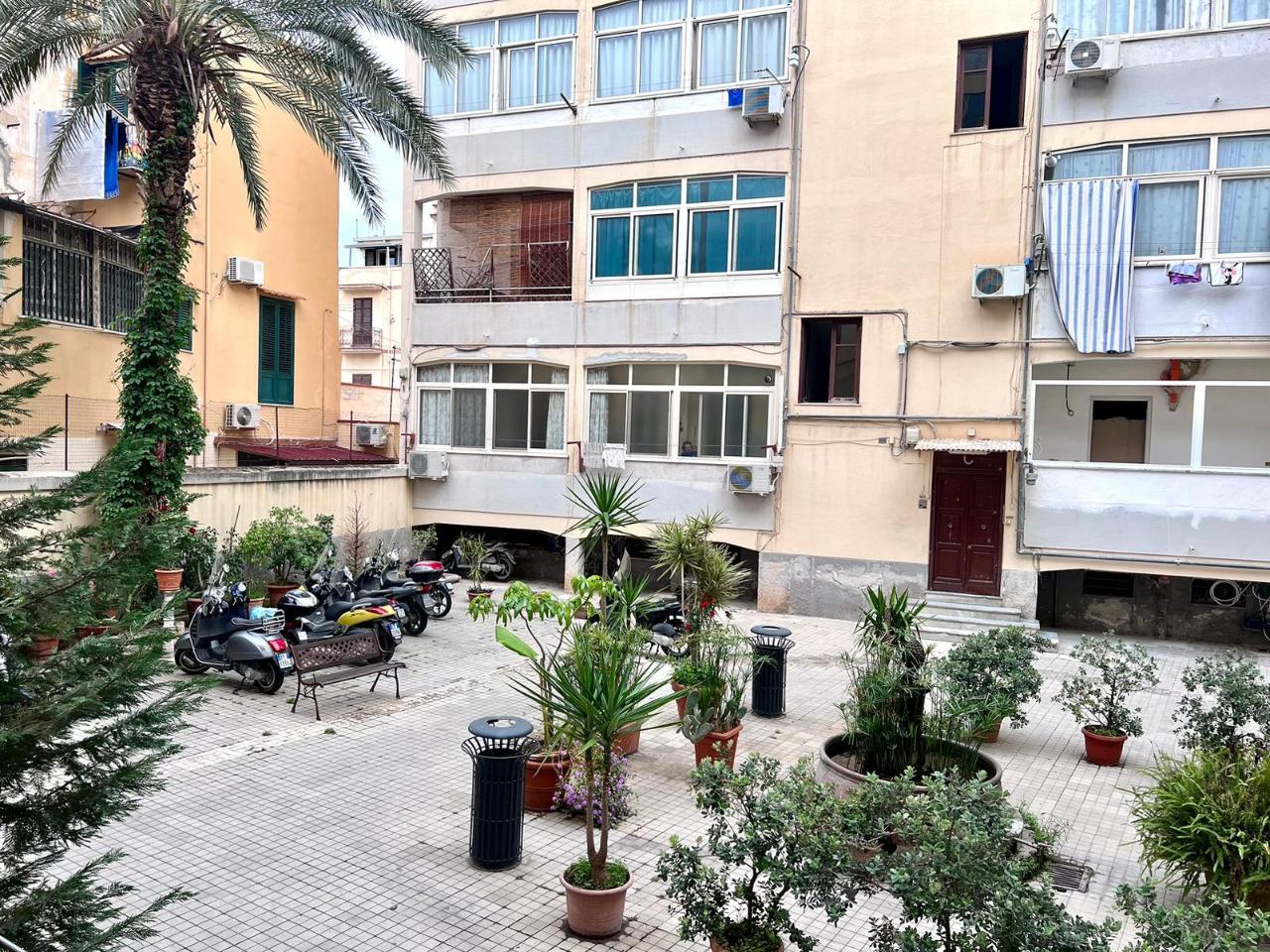Appartamento in vendita a Palermo
