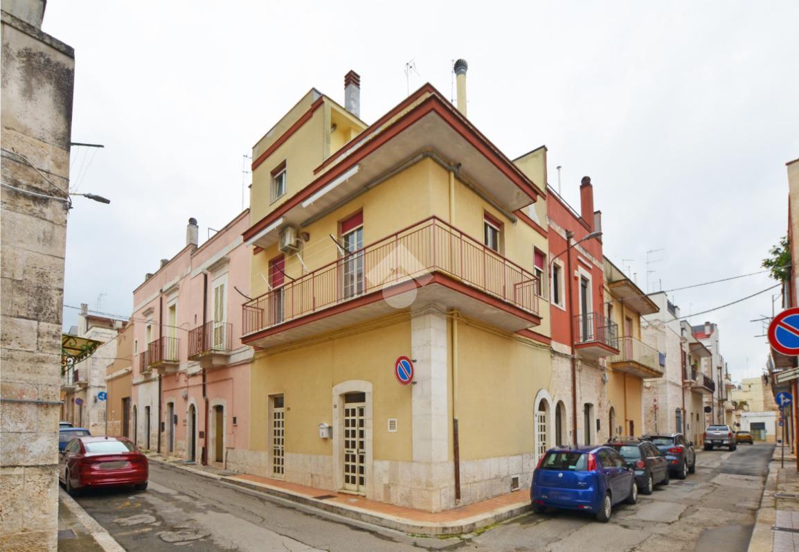 Casa indipendente in vendita a Turi