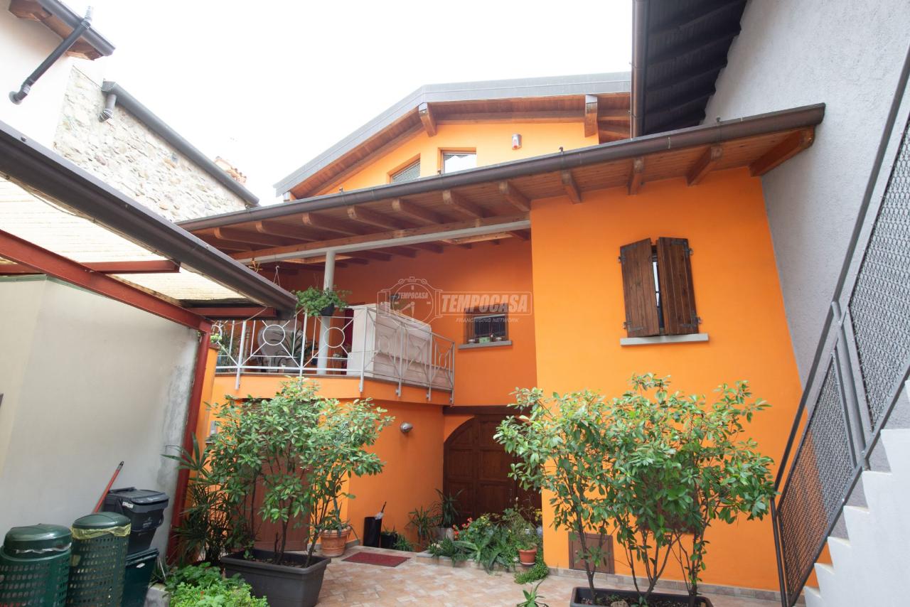 Appartamento in vendita a Credaro