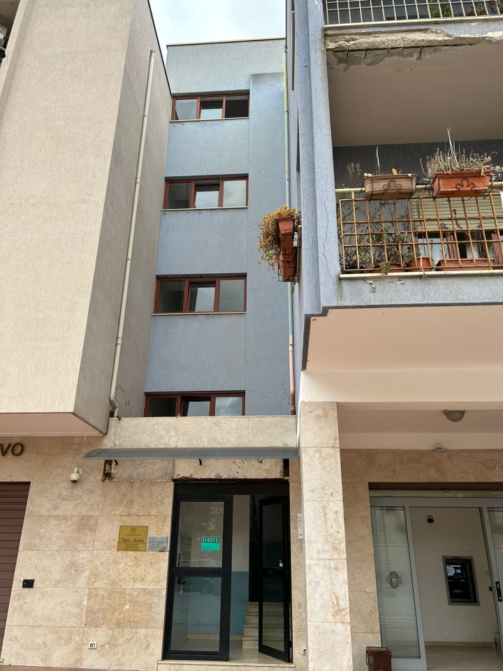 Appartamento in vendita a Capri Leone