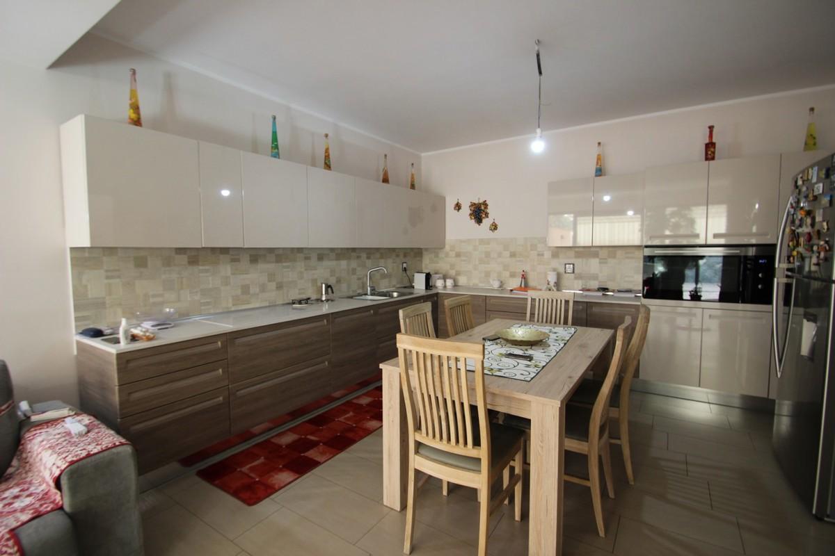 Villa in vendita a San Giovanni La Punta Foto-25