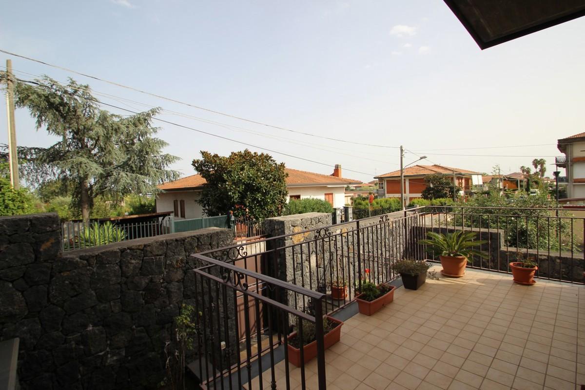 Villa in vendita a San Giovanni La Punta Foto-16