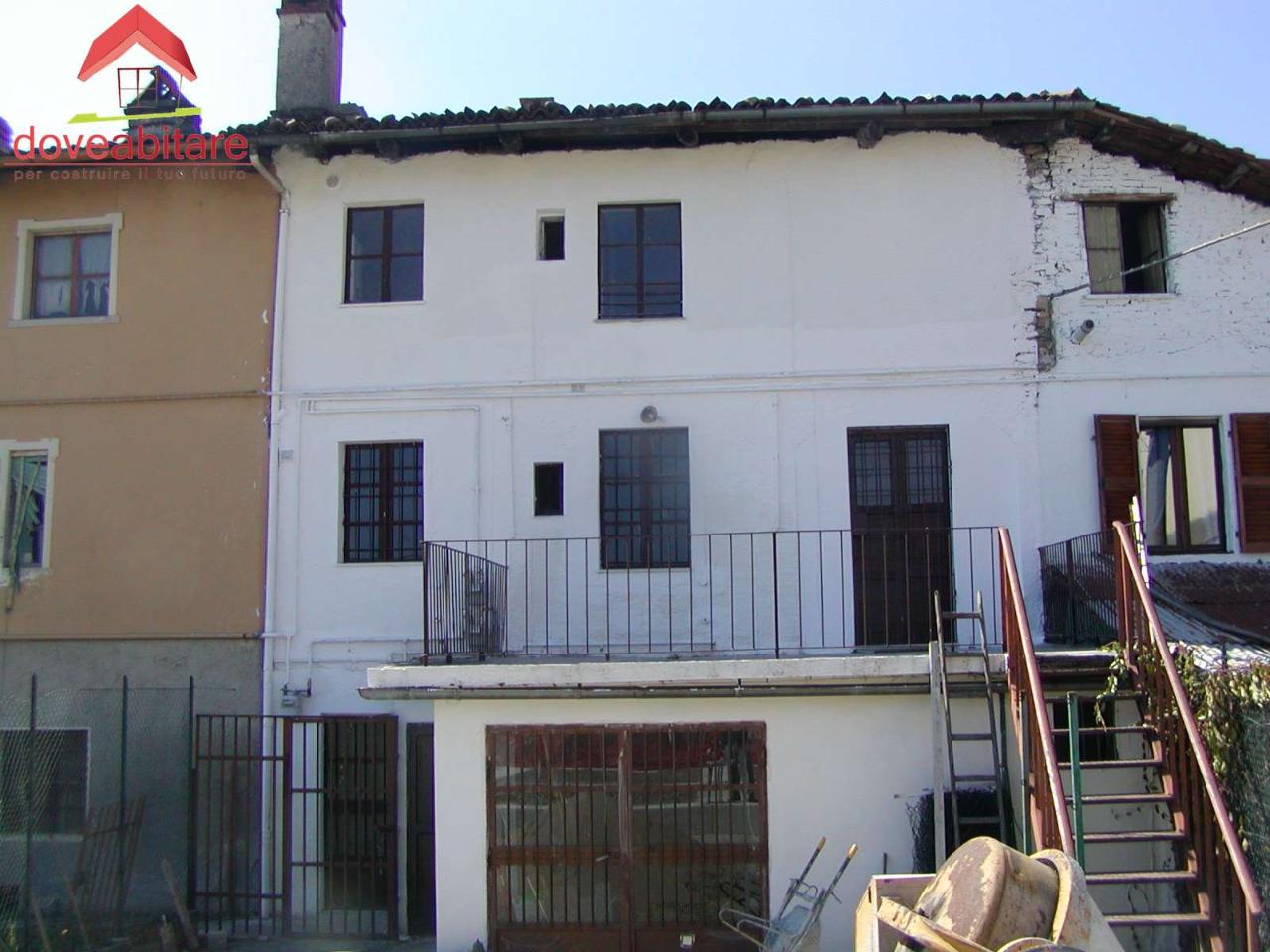 Porzione di casa in vendita a Pinerolo