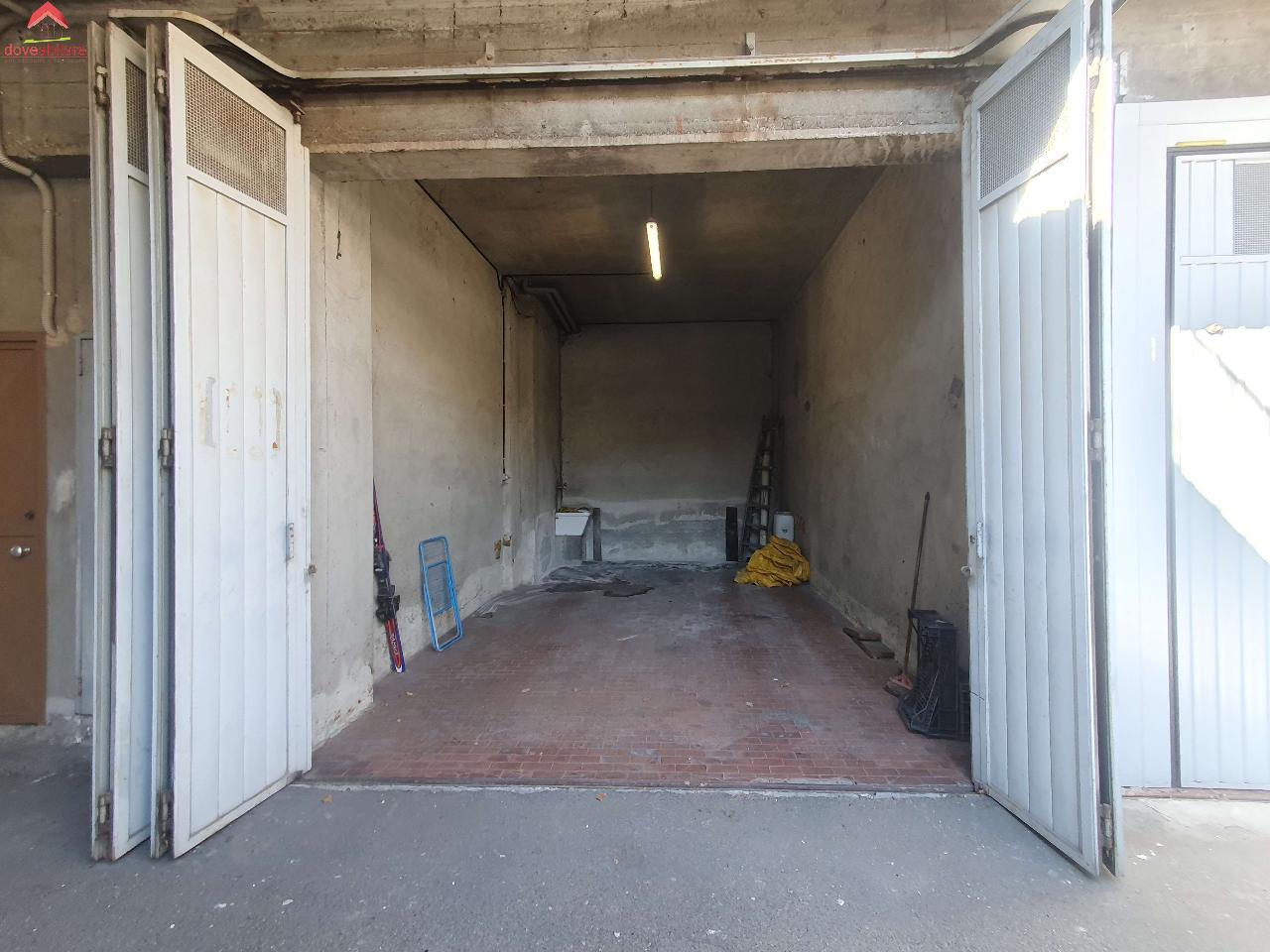 Magazzino in vendita a Pinerolo