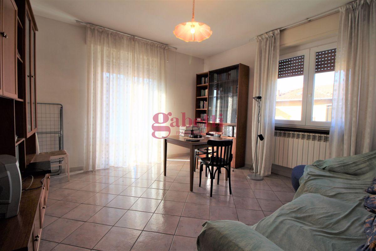 Appartamento in vendita a Dormelletto