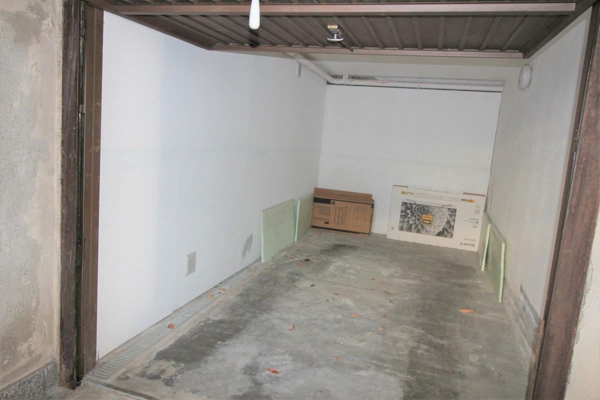 Box in vendita a Arona