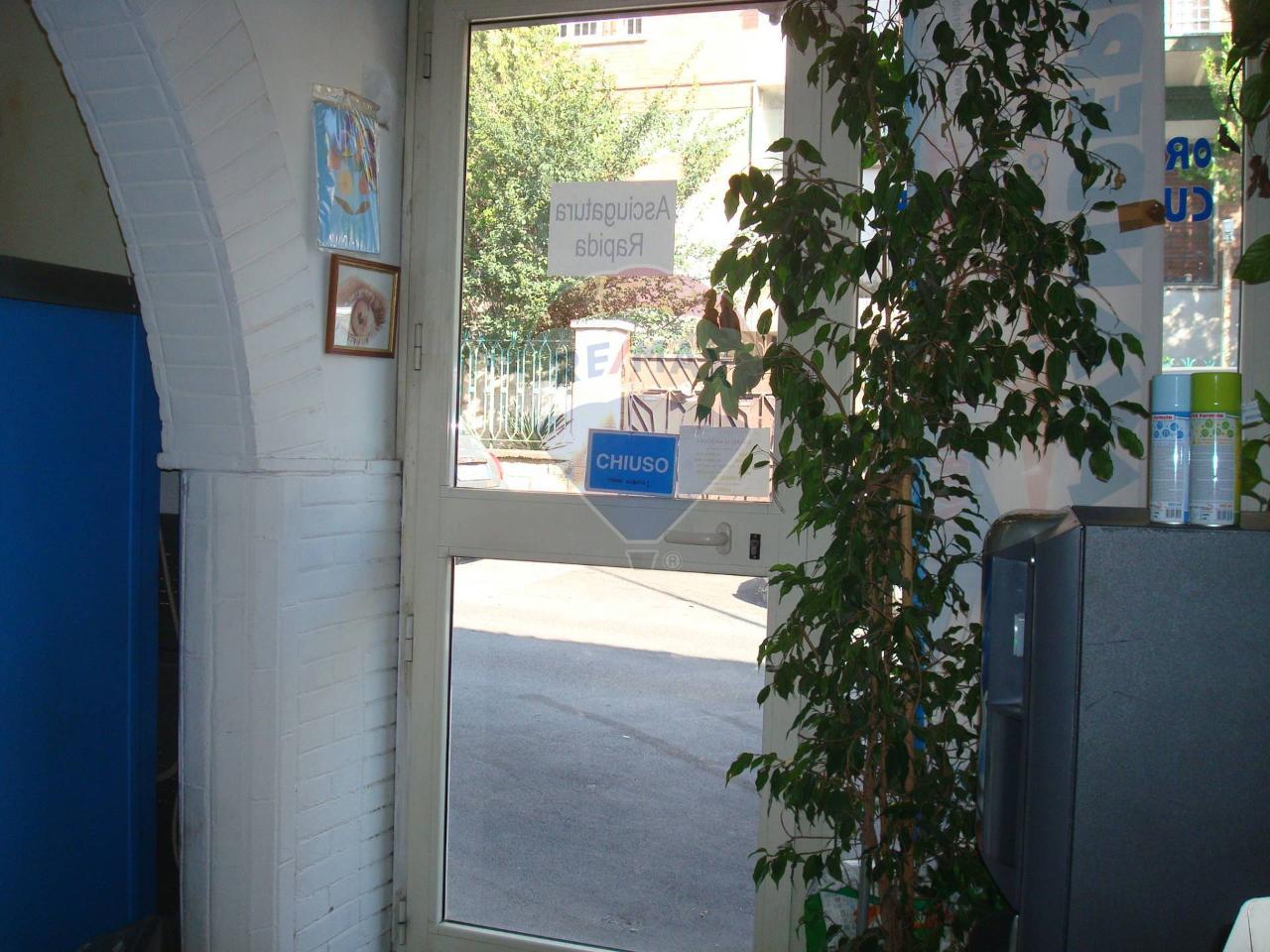 Negozio in vendita a Roma