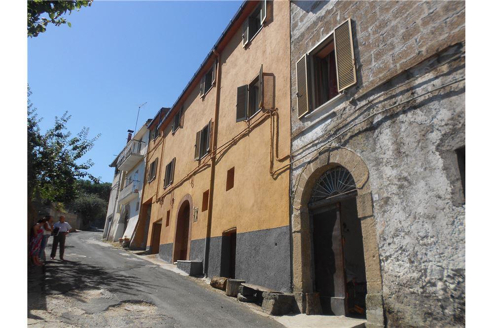 Casa indipendente in vendita a Galluccio