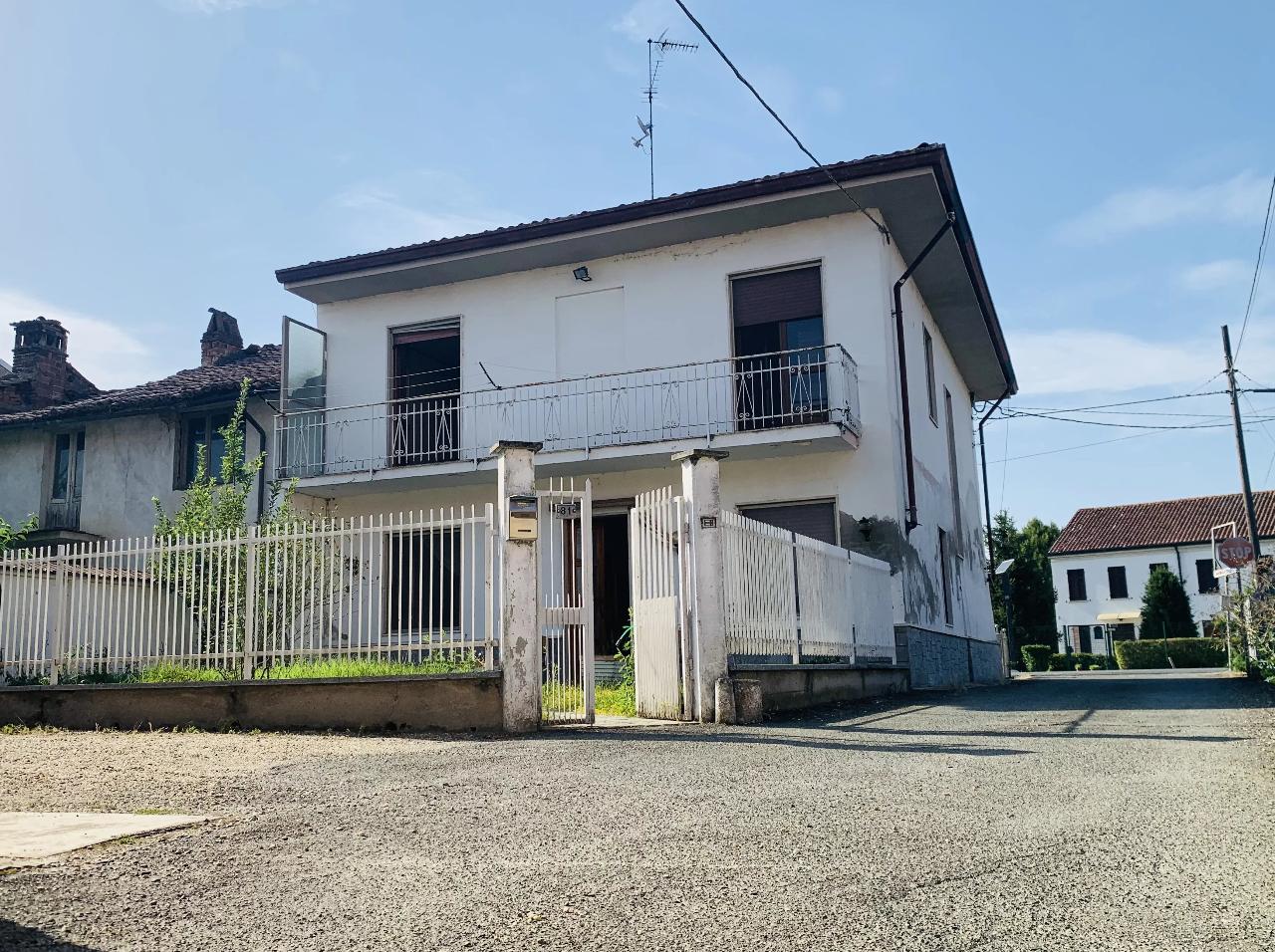 Casa indipendente in vendita a Alluvioni Piovera