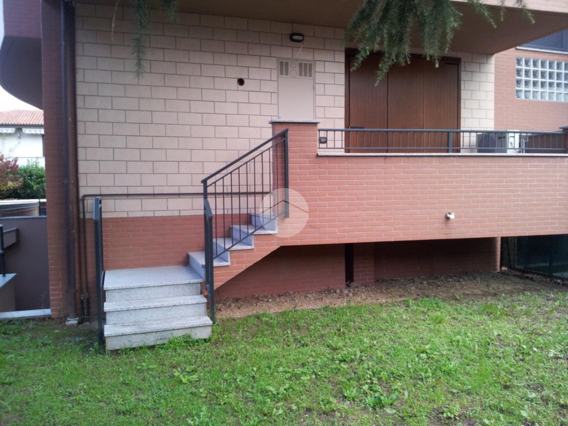 Appartamento in vendita a Trezzano Sul Naviglio