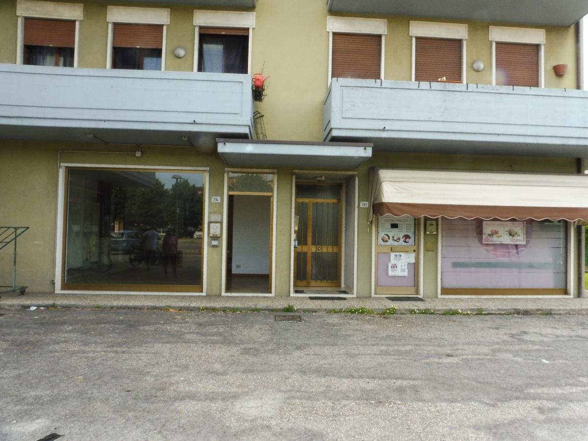 Negozio in affitto a Dueville