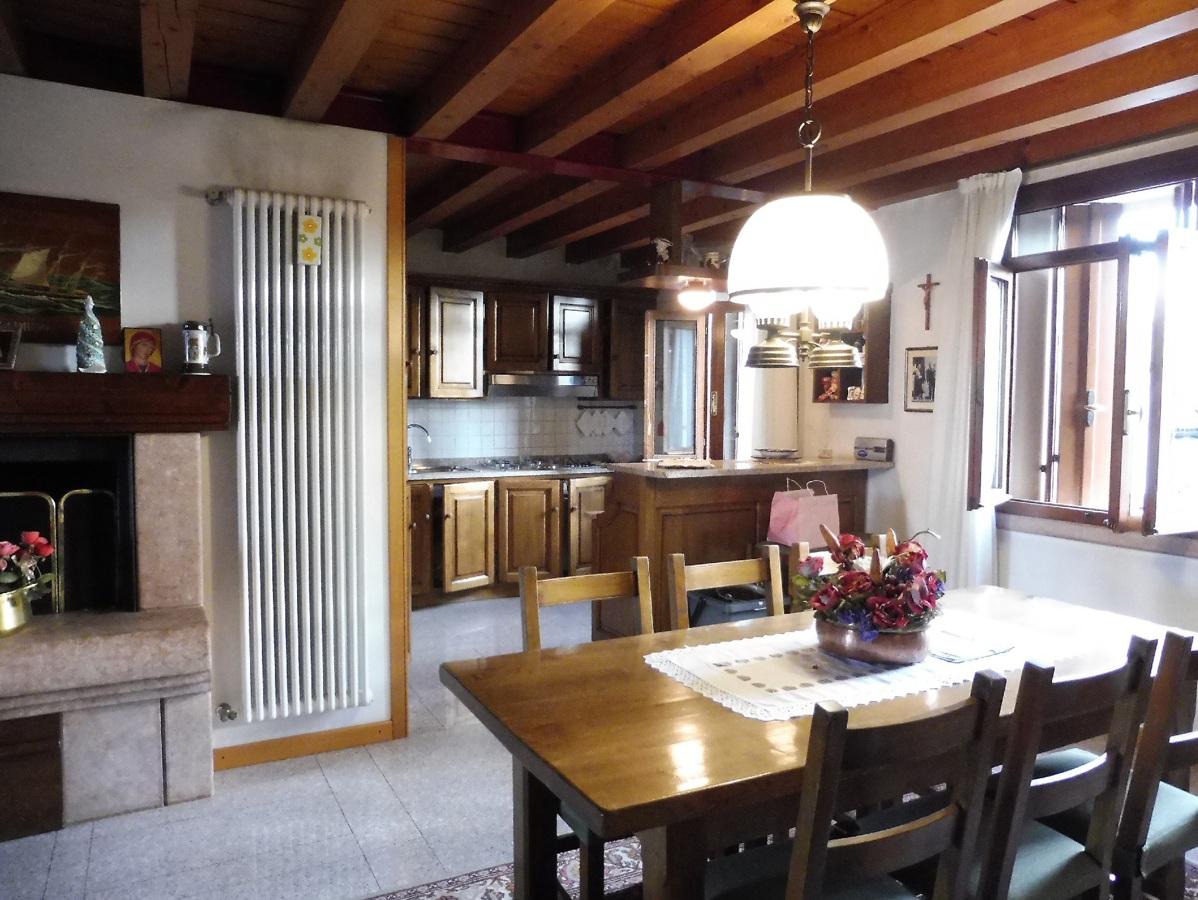 Villa in affitto a Colceresa