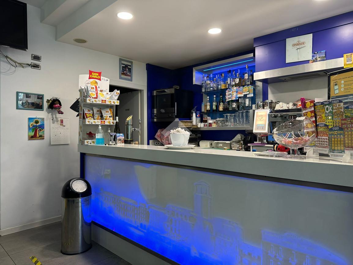 Negozio in vendita a Riva Del Garda