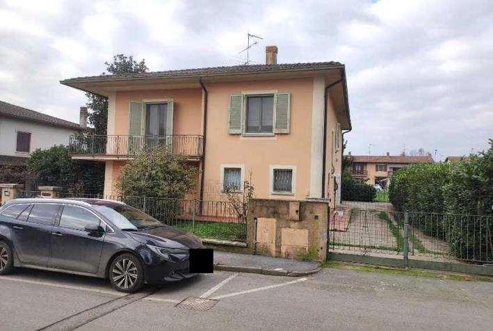 Appartamento in vendita a Robecco D'Oglio