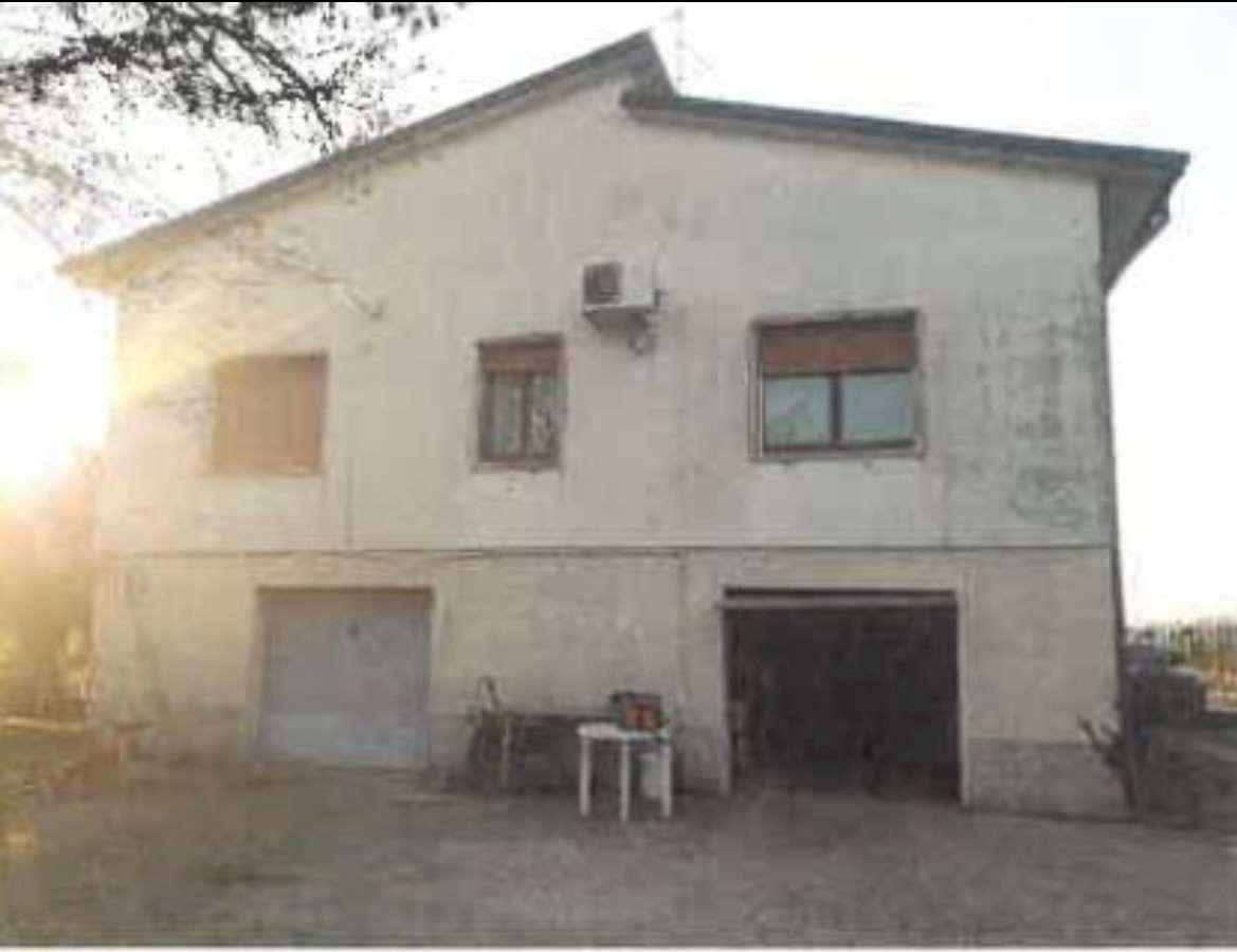 Rustico in vendita a Pizzighettone
