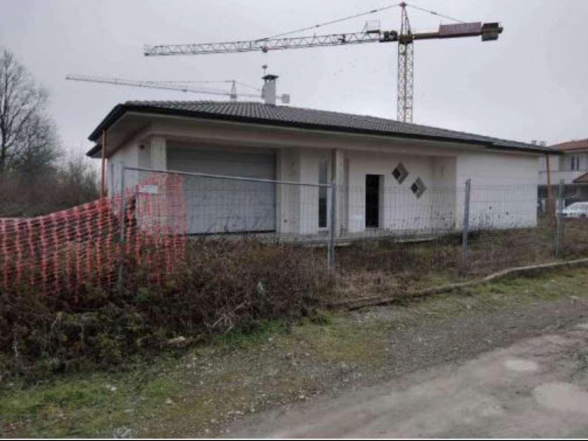 Villa unifamiliare in vendita a Piacenza