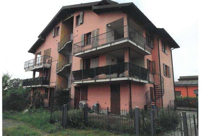 Appartamento in vendita a Dovera