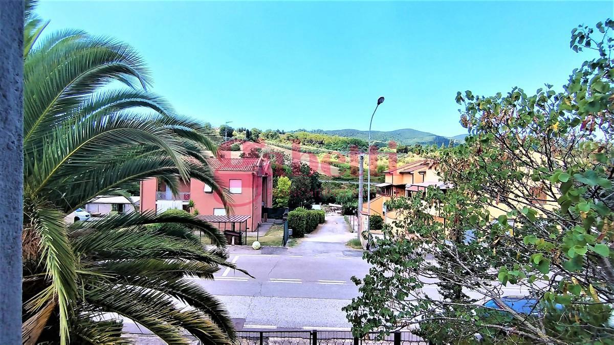 Appartamento in vendita a Collesalvetti