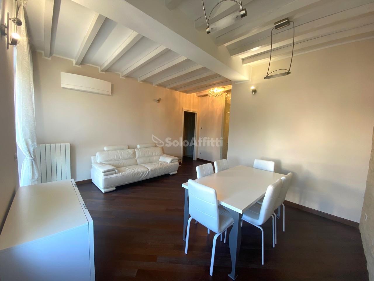 Appartamento in affitto a Crema