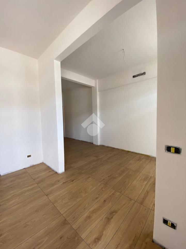 Negozio in affitto a Arezzo