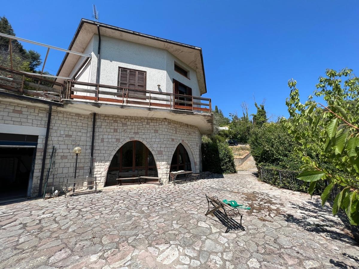 Villa in vendita a Terni