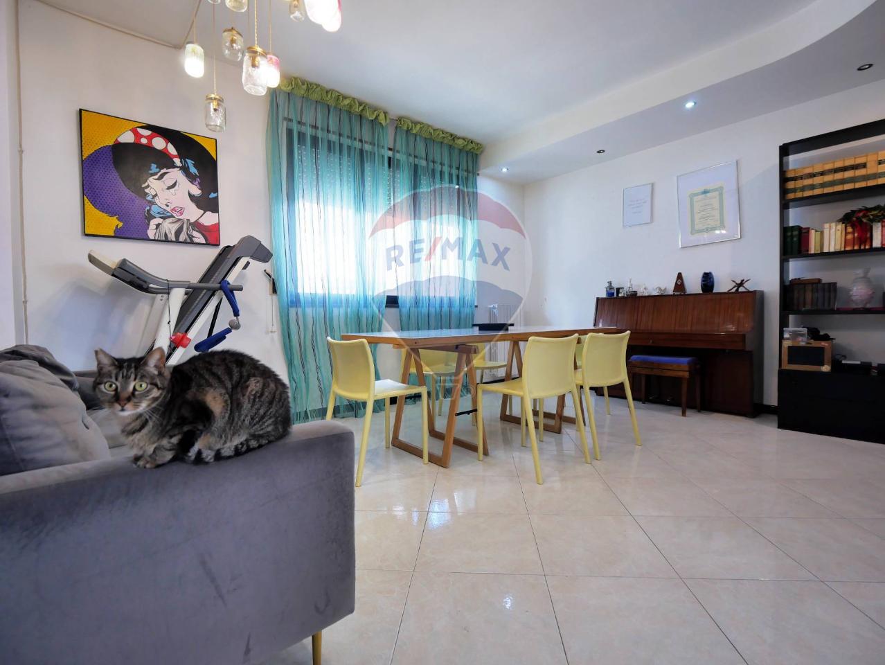 Appartamento in vendita a Adelfia