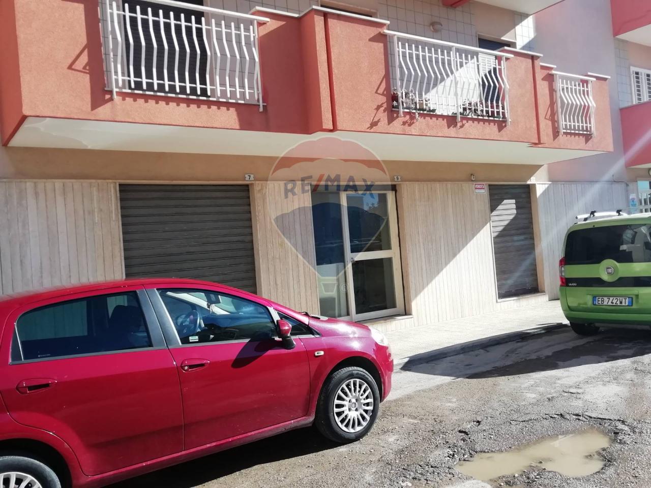 Negozio in vendita a Bitetto