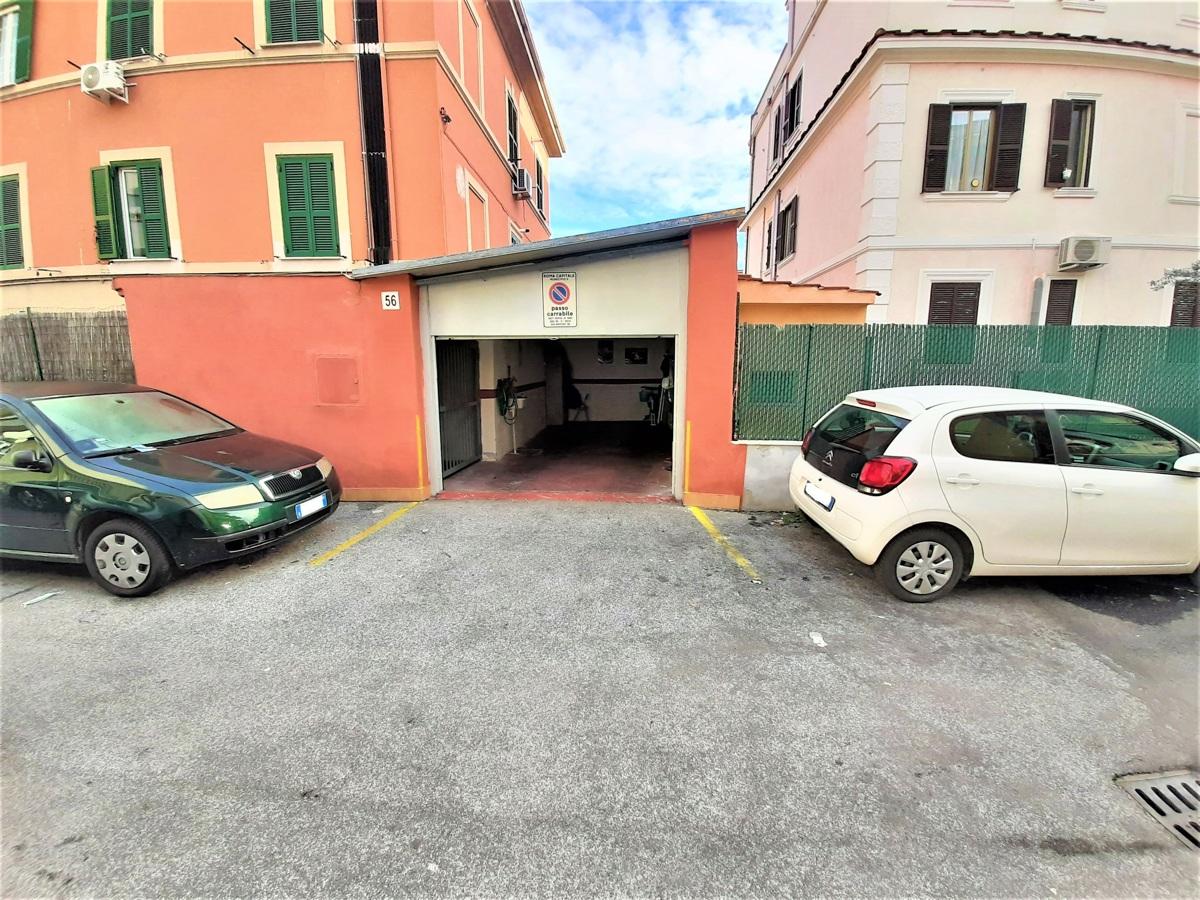 Box in vendita a Roma