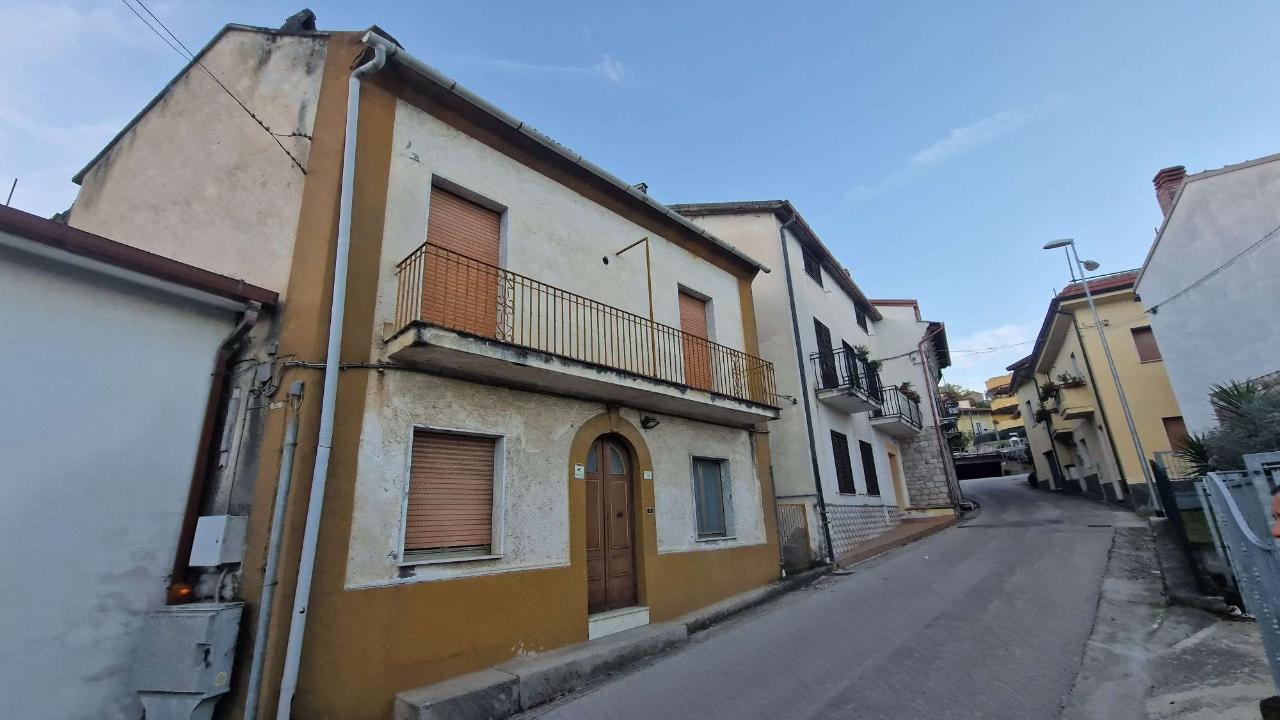 Casa indipendente in vendita a Ponte