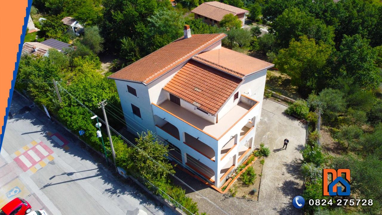 Villa unifamiliare in vendita a San Leucio Del Sannio