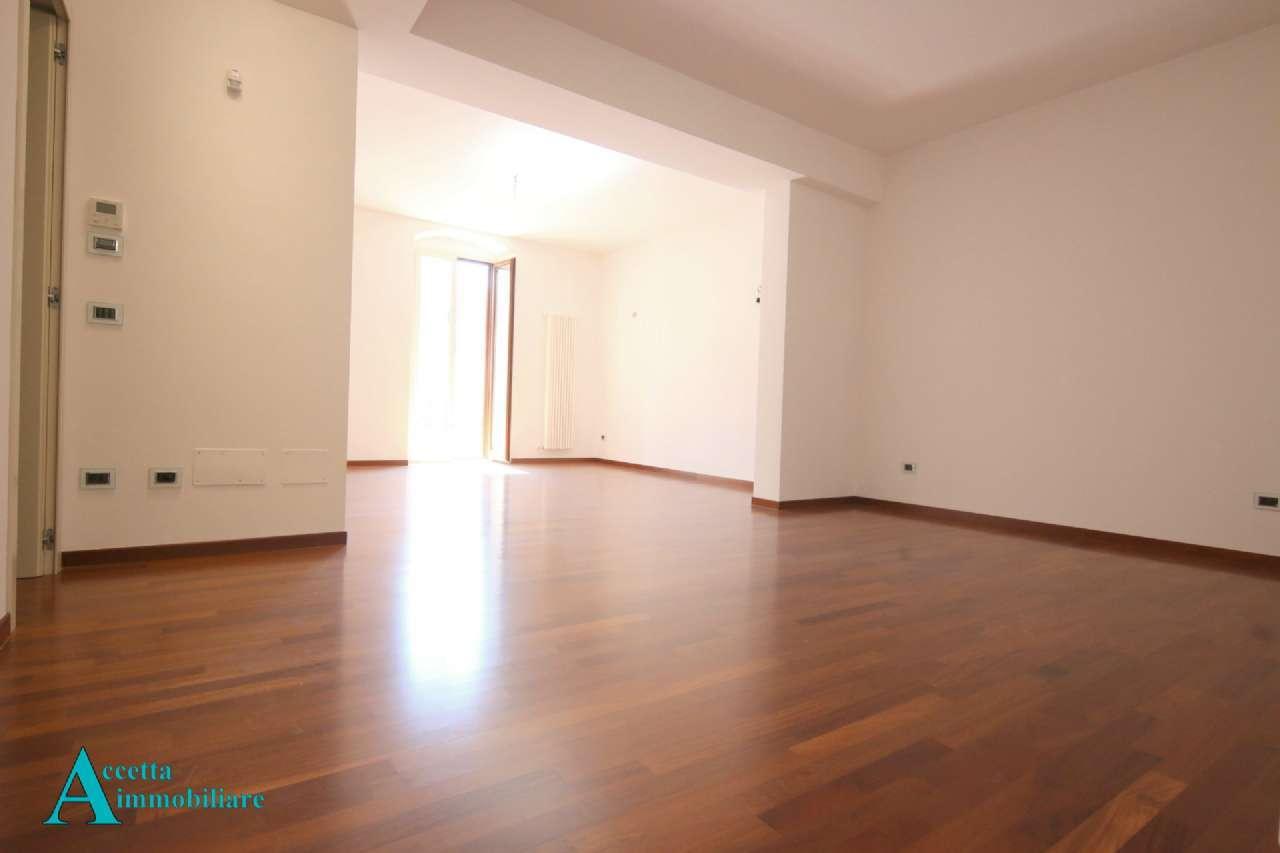 Appartamento in vendita a Taranto