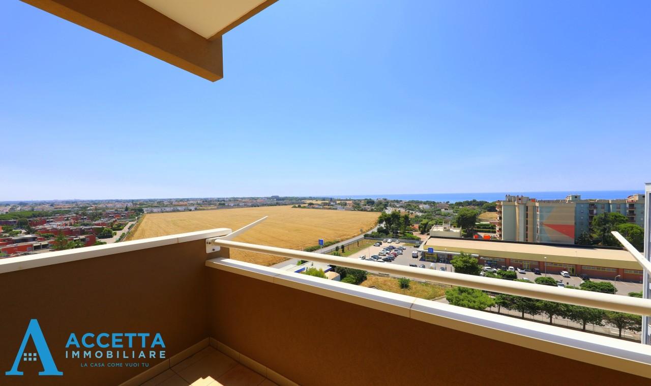 Appartamento in vendita a Taranto