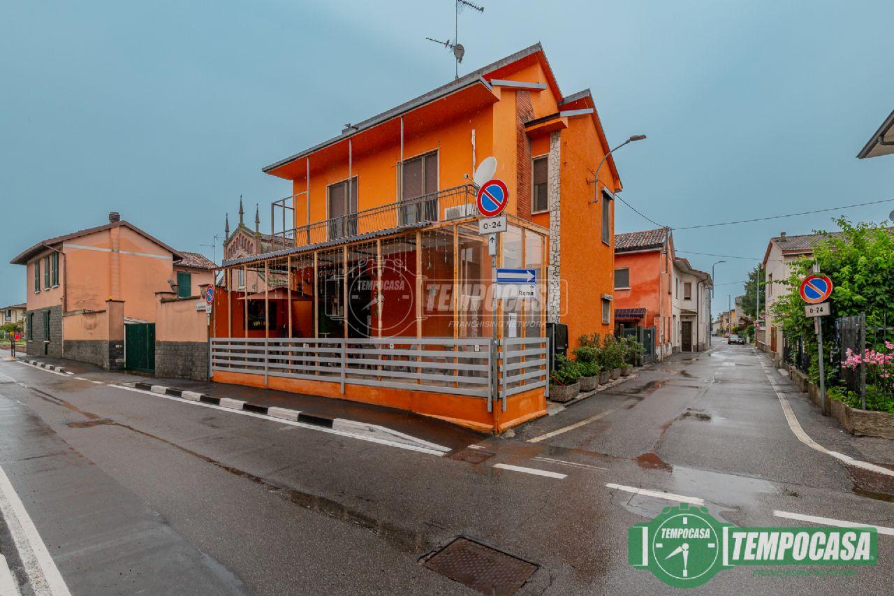 Villa in vendita a Borgo San Giovanni