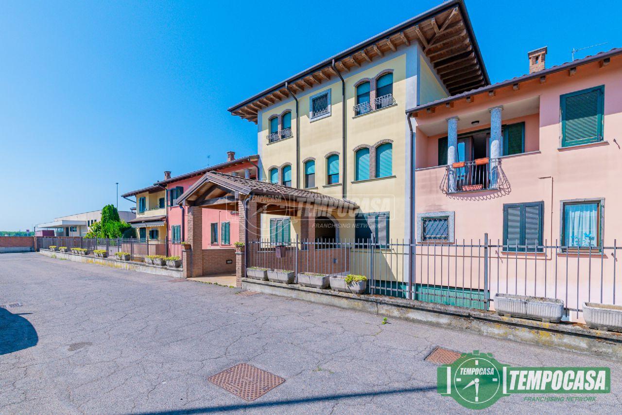 Appartamento in vendita a Caselle Lurani