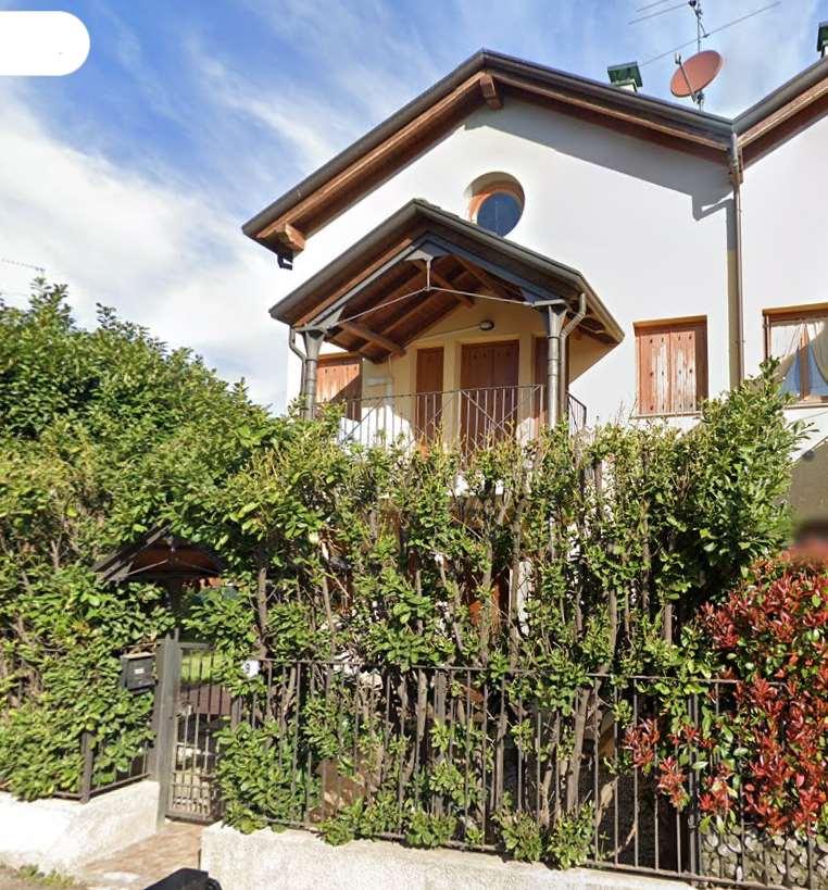 Villa a schiera in vendita a Macherio