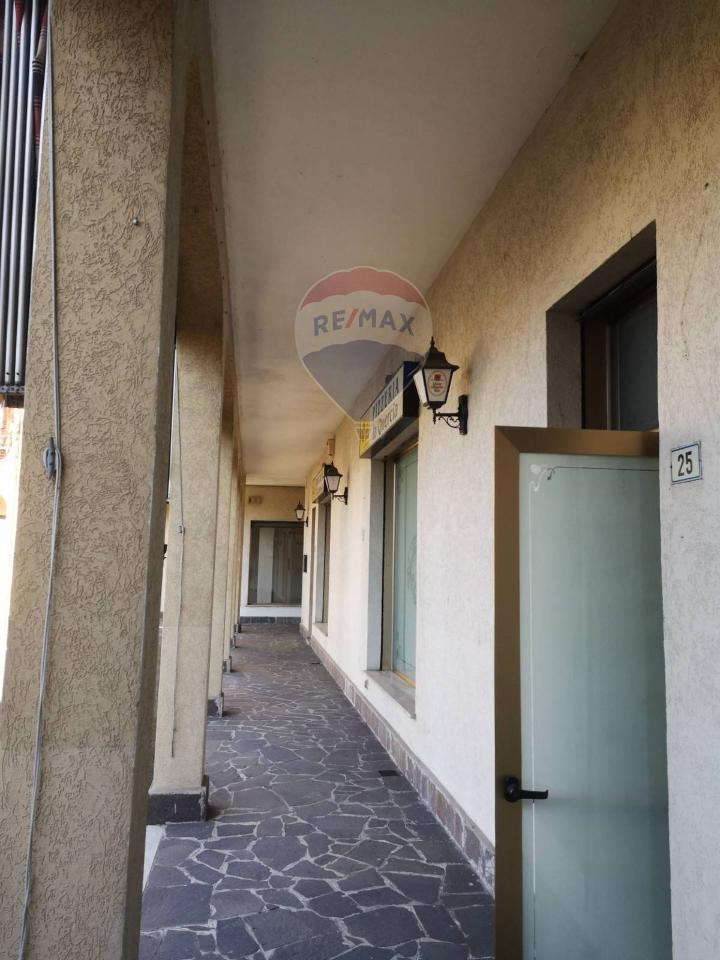 Negozio in vendita a Gudo Visconti