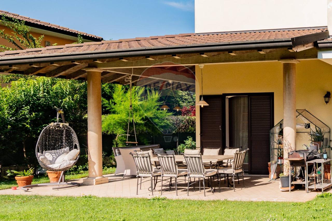 Villa in vendita a Porto Mantovano