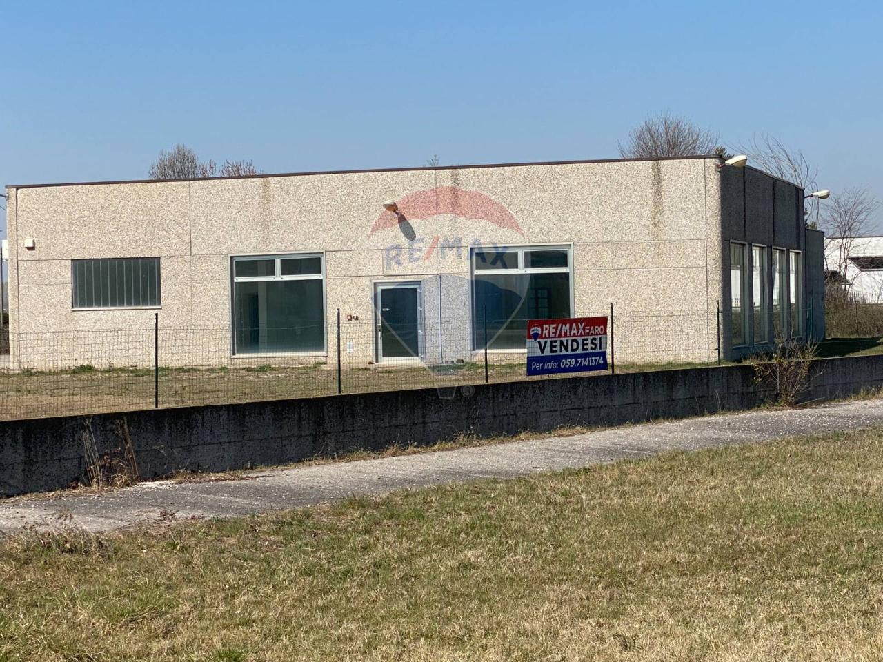 Capannone in vendita a Borgo Mantovano