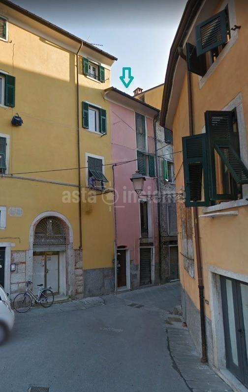 Appartamento in vendita a Carrara