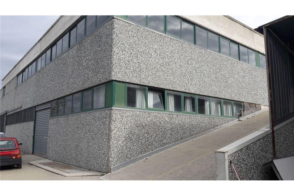 Negozio in vendita a Viterbo