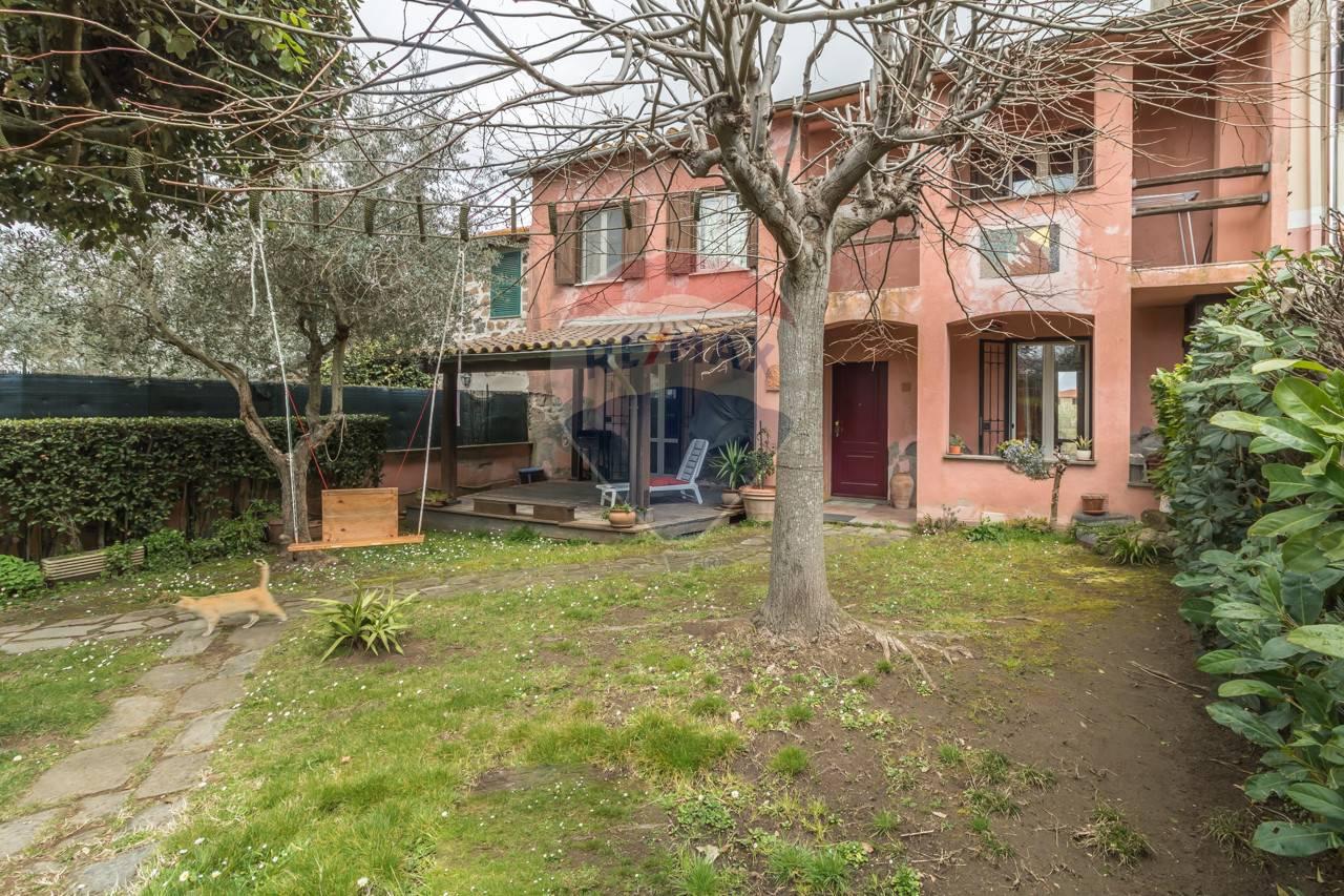 Villa in vendita a Vetralla