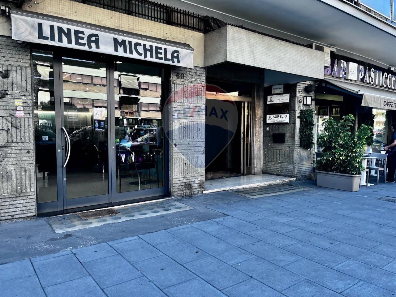 Esercizio commerciale in vendita a Roma