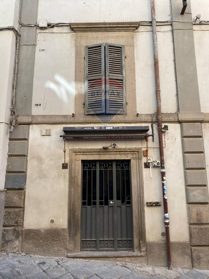 Negozio in affitto a Viterbo