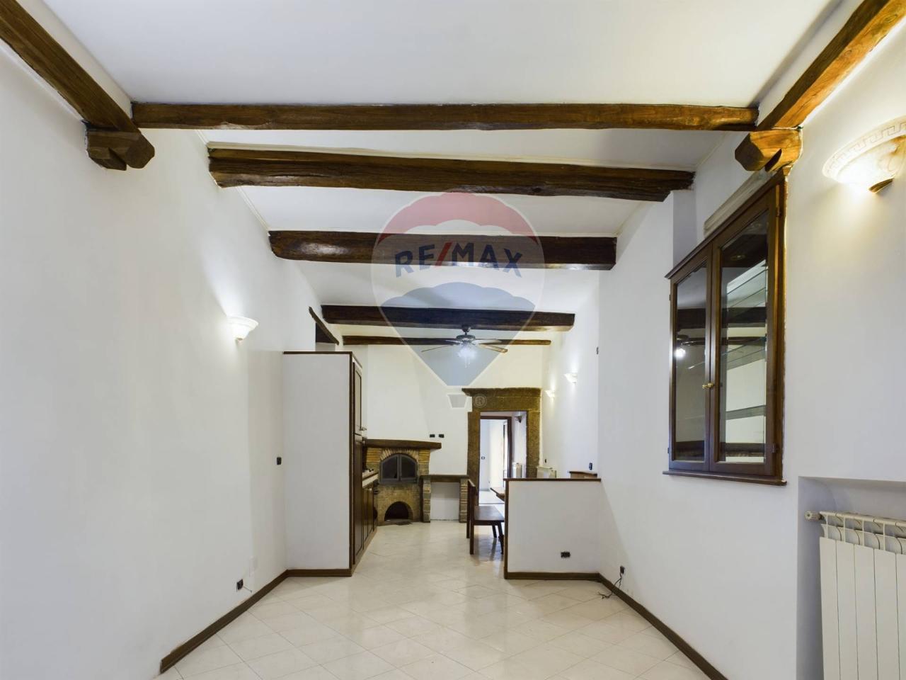 Appartamento in vendita a Capranica